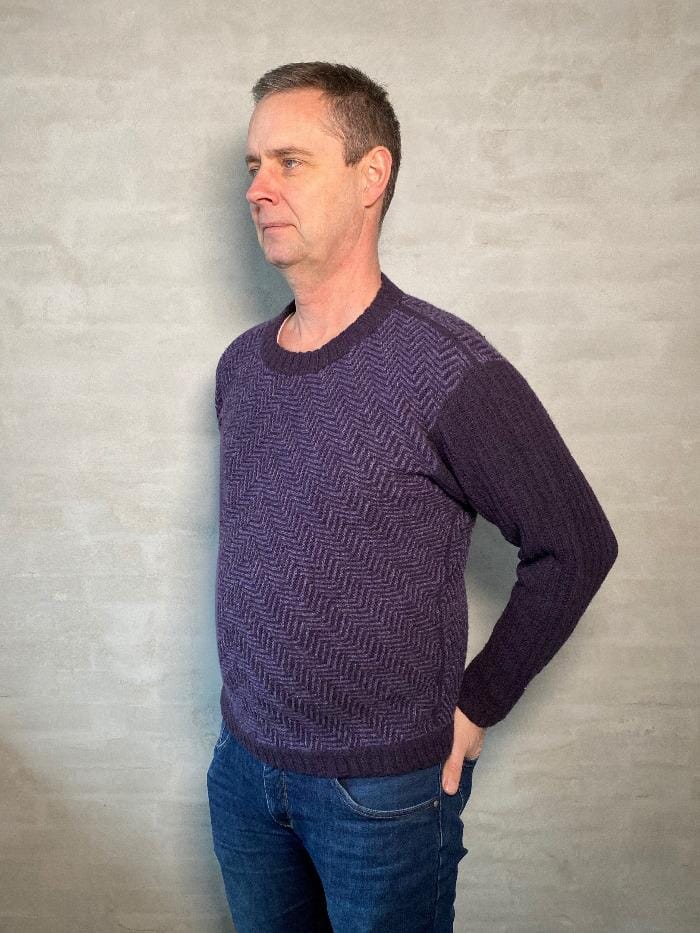 Brick mens sweater by Hanne Falkenberg, knitting pattern