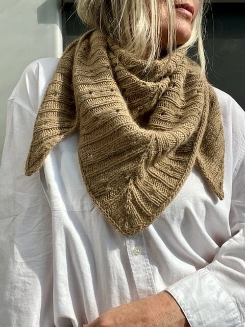 Rikke Scarf No 2 | Lovely lace pattern | Knitting kit in Önling No 1