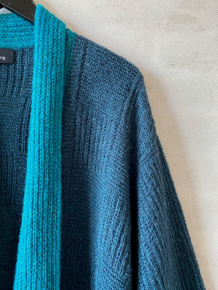 Pygmalion cardigan by Hanne Falkenberg, No 20 knitting kit (3 colors)