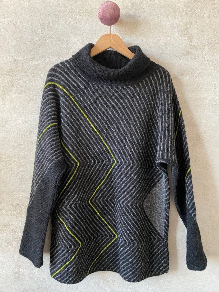 Studio Long sweater by Hanne Falkenberg, No 20 knitting kit